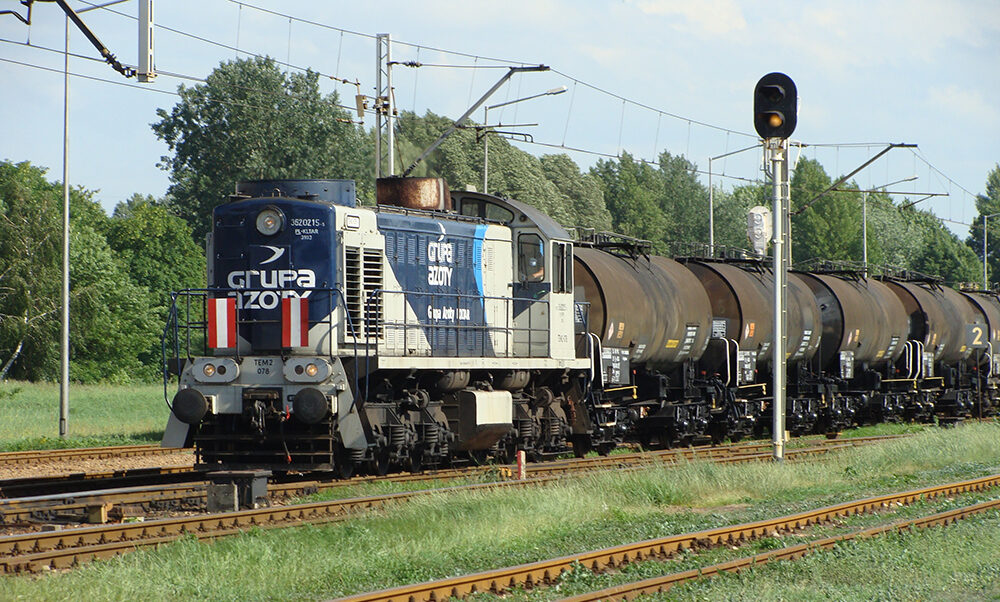 Koltar poszukuje 10 wagonów cystern - Portal Kolejowy NaKolei.pl