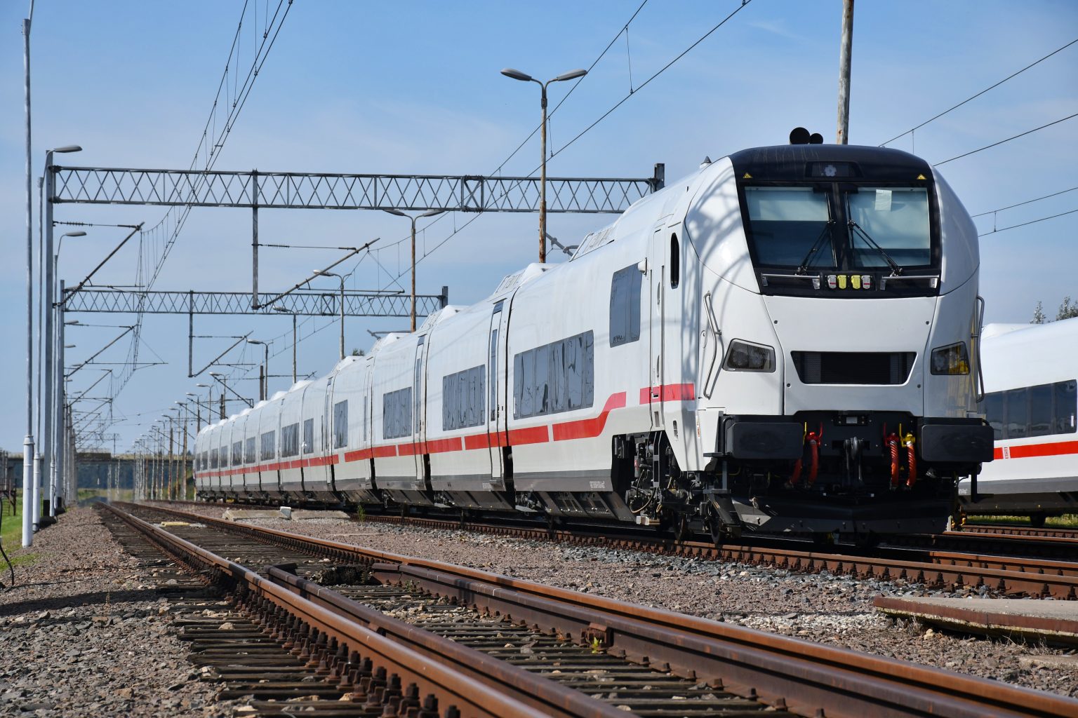 Nowy Talgo ma dwa certyfikaty - Portal Kolejowy NaKolei.pl