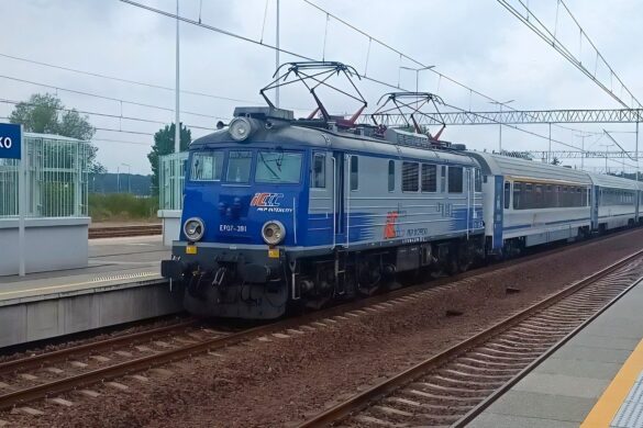 PKP Intercity jedzie do Łomży i Śniadowa - Portal Kolejowy NaKolei.pl